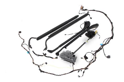 VW TIGUAN KLAPA ELEKTRYCZNA BAGAŻNIKA 5NA827851 5NA827852 3G0827887A ...