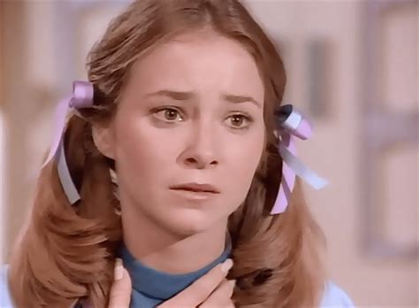 Lisa Eilbachers Body Measurements Bra Size Bust Size And Physical Profile Famous Bra Sizes