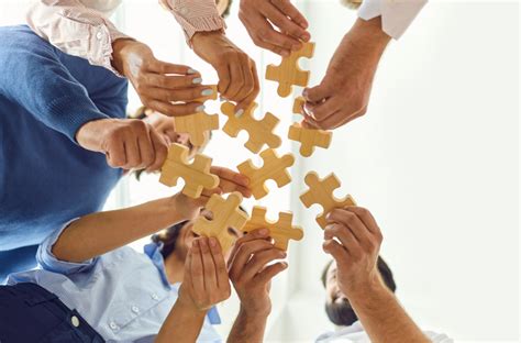 員工每天都只在入data？ 優化工作流程：發揮系統數據關聯的無限潛力 Yoov Make It Happen