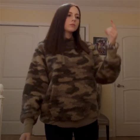 Tiktok Girls Are Dancing To Toxic Voicemails From Their Exes Paper