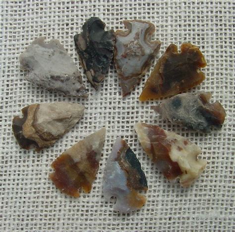 8 striped and multi colors bands reproduction arrowheads ks589