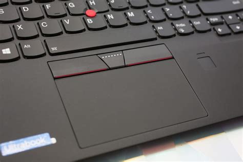 Lenovos Thinkpad X1 Carbon Floats Into 2017 Cnet