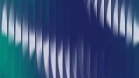 추상적인 선 패턴과 그라데이션 블루 질감의 유리 3d 배경 효과 늑골이 있는 조명과 홀로그램 창 렌더링은 프리즘 흐림을 표시합니다 뒤틀린 유체 표면을 가진 갈대 녹색 벽지