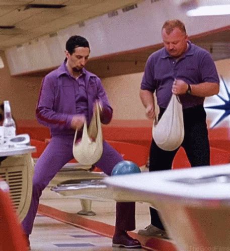 Kingpin Cleaning Bowling Balls Gif Gifdb Com