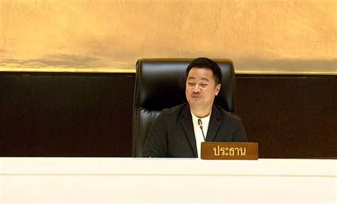 งานเข้า ปดิพัทธ์ เพื่อไทย ซัดรองประธานสภาฯไม่ผูกไทด์ ขัดระเบียบประชุม