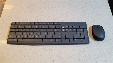 Logitech Keyboard K Mouse M Computers Tech Parts Accessories Computer Keyboard On