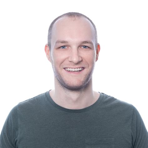 Moritz Wiesinger Medium