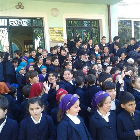 მეფე თამარის სკოლა პანსიონის მეგობრები