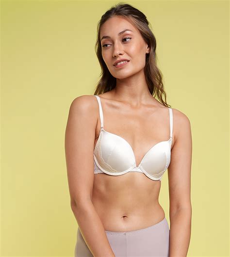 Buy His And Hers Solid Lace Trim Bra In White 6thstreet Qatar