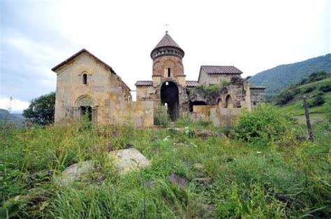 Հնեվանք Վանք ՀԱՅԱՍՏԱՆԻ ՊԱՏՄԱԿԱՆ ՀՈՒՇԱՐՁԱՆՆԵՐ