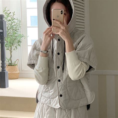 때깔닷컴 다이아 누빔 후드 깔깔이 겨울 반팔 패딩 점퍼