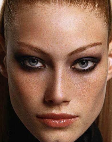 Alyssa Sutherland Beautyfan