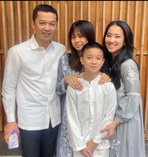 Profil Taufik Hidayat Biodata Kekayaan Kontroversi Prestasi Hingga