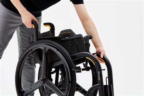 Wheeliy 2 0 Is A Foldable Wheelchair Designed To Blend In With The City
