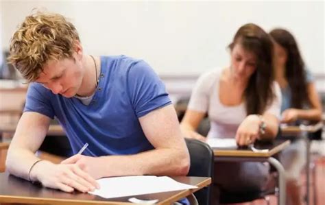 punctuation errors examples checking and correcting punctuation errors languages