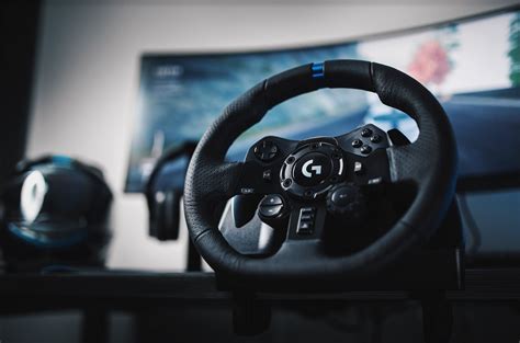 Logitech Unveils New Steering Wheel Gaming Accessory Ubergizmo