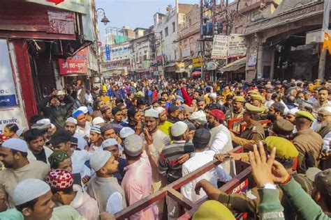 Gyanvapi Mosque Muslims Throng Gyanvapi Mosque In Huge Numbers To