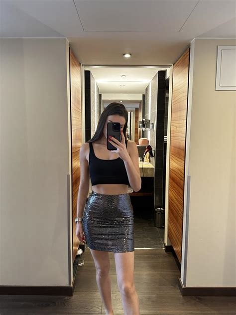 Спідниця нова — ціна 200 грн у каталозі Міні спідниці Купити жіночі речі за доступною ціною на