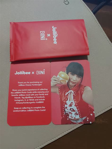 Maloi Bini Jollibee Photocard Hobbies And Toys Memorabilia