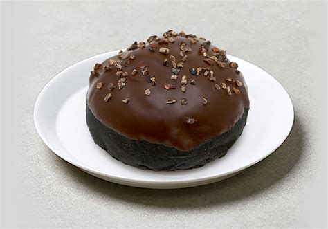 Crunchy Choco Bun Paris Baguette Singapore Paris Baguette Singapore