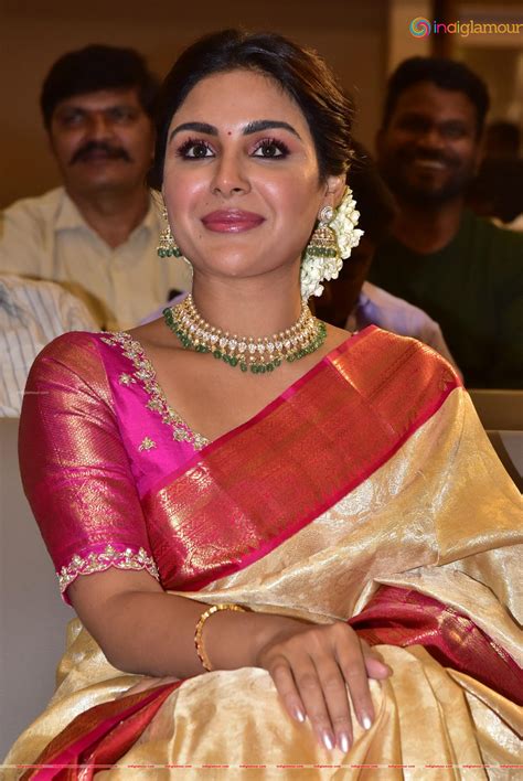 Samyuktha Menon Actress Photos Images Pics And Stills Indiglamour Com