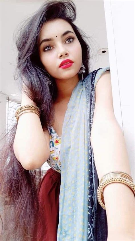 Arpa Roy Model Fashion Saree