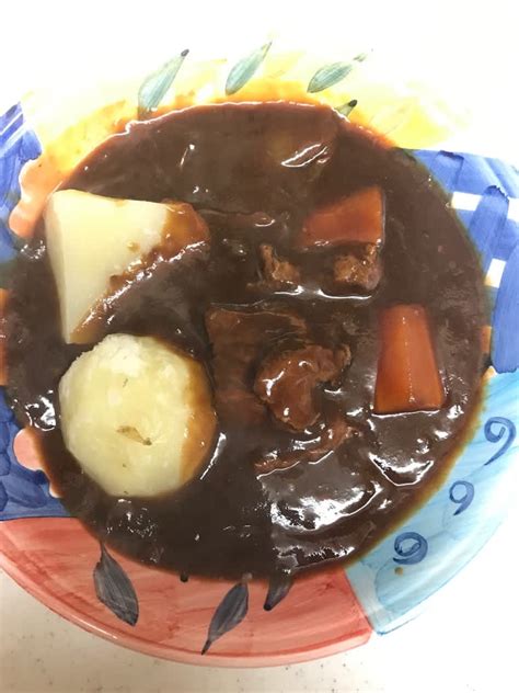 牛スネ肉でシチュー♪ のりちゃんの生活