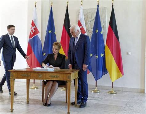 Frank Walter Steinmeier Zusana Caputova 2019 08 19 Berlin Germany