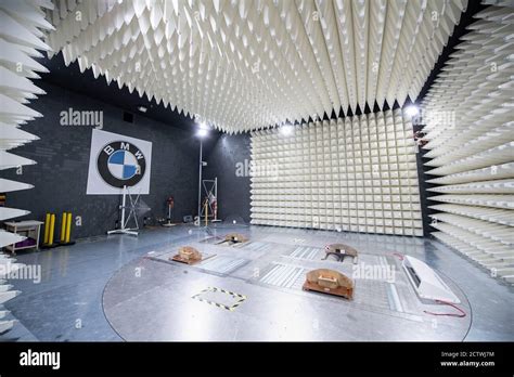 Emc Test Hi Res Stock Photography And Images Alamy