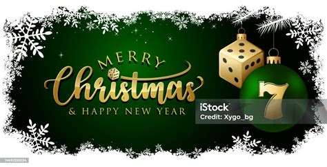 카지노 베팅 크리스마스 인사말 배너 카드 메리 크리스마스와 새해 복 많이 받으세요 텍스트 금색과 녹색 배경에 포커 슬롯 도박 12월 31일에 대한 스톡 벡터 아트 및 기타