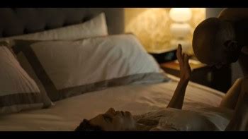 Annie Parisse Friends From College S01 E01 1080p 2017 UL SU Phun Org Forum