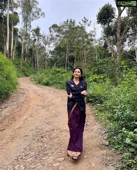 Vidhya Instagram Yercaud💚 Movieshoot Yercaud Hills Tamil Nadu