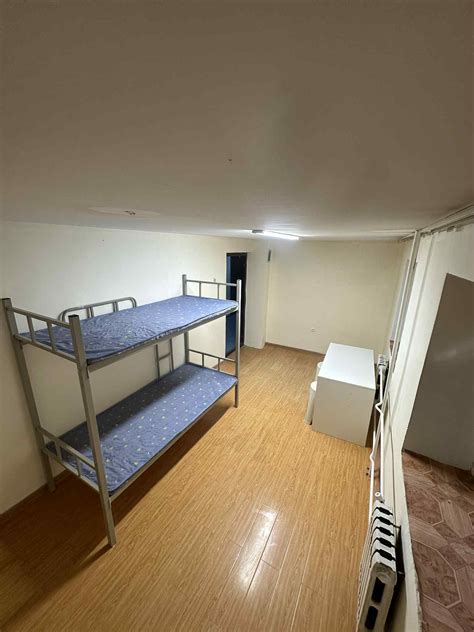 Оюутны байр түрээс хөргөгч хөлдөөгч