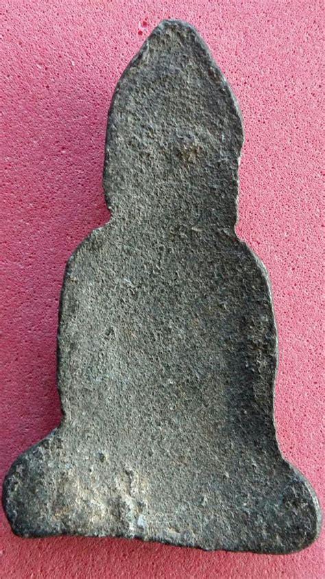 พระอู่ทองท้องช้าง กรุวัดพระศรี Ennxo