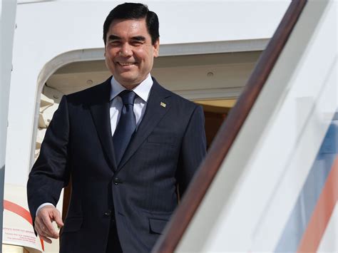 رئیس جمهور ترکمنستان دستور داد این کشور تا سال 2025 از شر سیگار خلاص