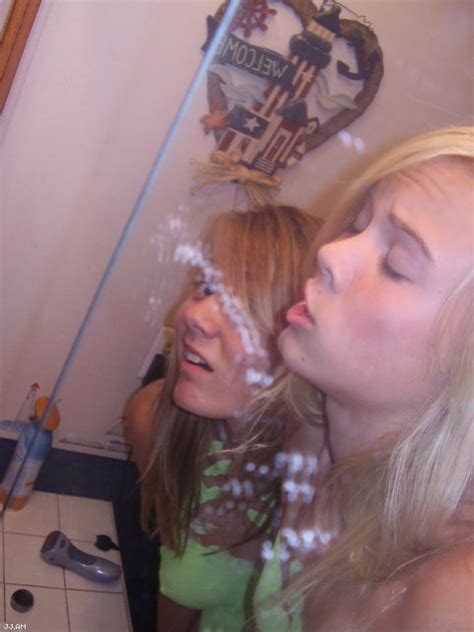 Naked Skank Love