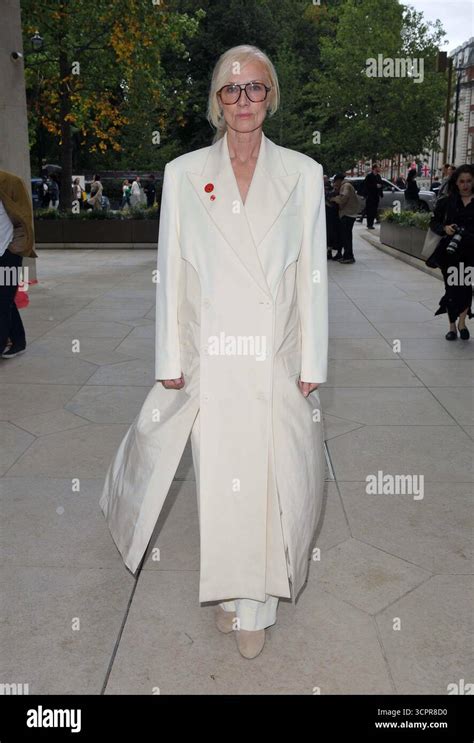 Joely Richardson At The Lfw Ss 2026 Roksanda Catwalk Show The