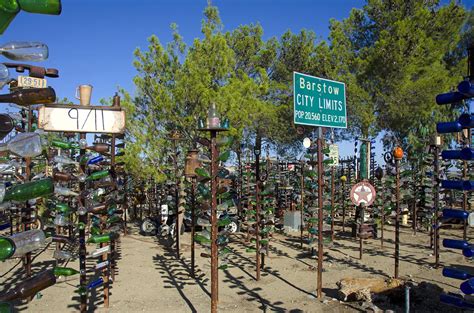 Elmers Bottle Tree Ranch Oro Grande Cal Rt 66 — Abandoned Places