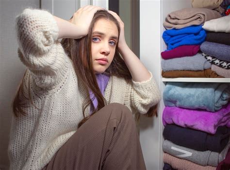 Premium Photo Teenage Girl Shopaholic Struggling To Choose Outfit