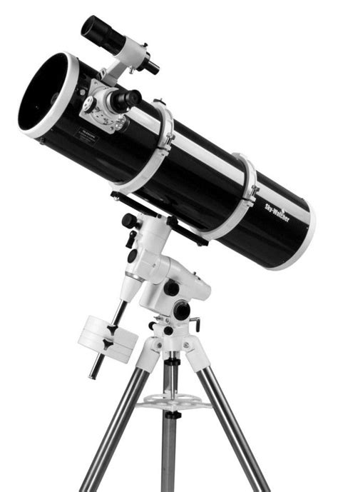 SkyWatcher 200/1000 EQ5 Reflector Telescope w/ Steel Tripod | Telescope ...