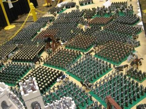 «LEGO Властелин Колец»: игра в кубики