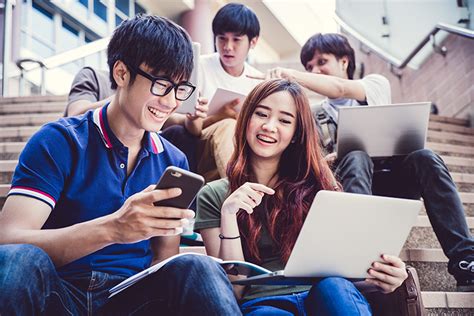 Hellomotion Academy Kursus Desain Grafis Animasi Motion And Editing