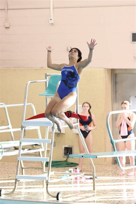 Wh Girls Swim Vs Lyman Hall Senior Day 2022 185 Flickr