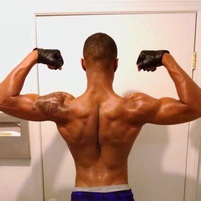 Jessie Usher Shirtless Gay Or Straight Girlfriend Famewatcher