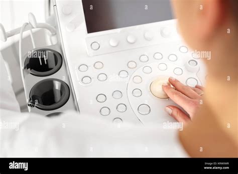 ultrasonograph,device for performing ultrasound examinations Stock ...