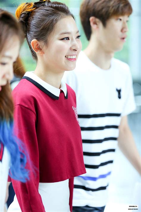 레드벨벳 슬기 긴머리 Vs 묶은 머리 인스티즈 Instiz 인티포털 카테고리