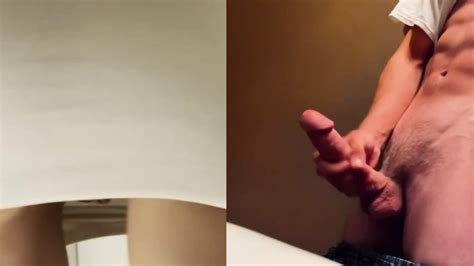 Couple Sexting While Guy Traveling For Work