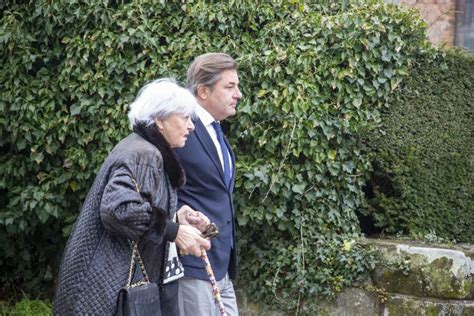 Les obsèques de la Baronne Myriam Ullens de Schooten tuée par balles par son beau fils Voici