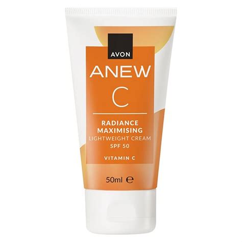 Crema Ligera Potenciadora De La Luminosidad Con SPF50 Anew