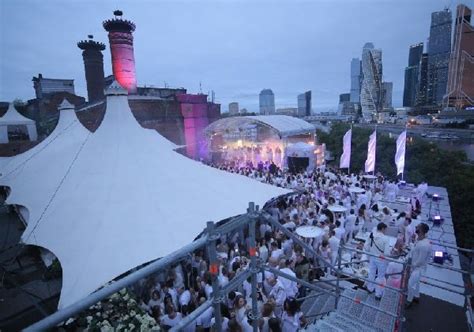 5 Amazing Nightclubs In Moscow Where You Can Party Like The Freaking ...